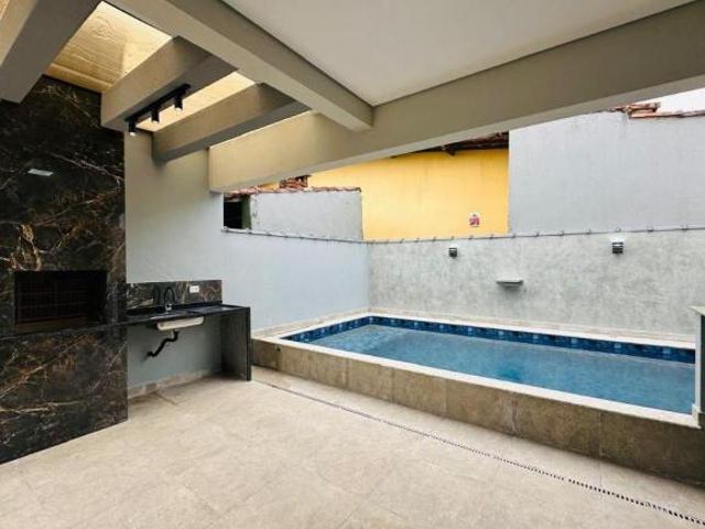Casa com 2 dormitórios à venda, 70 m² por R$ 475.000,00 Jardim Praia Grande