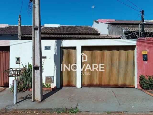 Casa com 2 dormitórios à venda, 70 m² por R$ 240.000,00 Setor Nossa Senhora da Saúde Itumbiara/G
