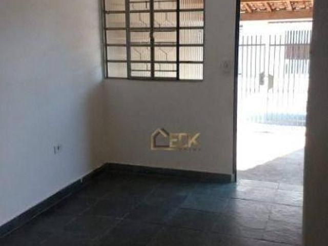 Casa com 2 dormitórios à venda, 70 m² por R$ 285.000 Parque São Luís Taubaté/SP