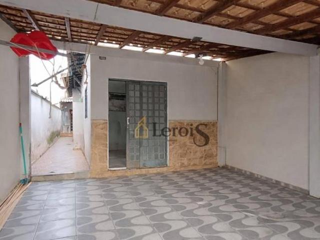 Casa com 2 dormitórios à venda, 70 m² por R$ 320.000,00 Jardim Europa Itu/SP