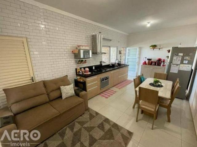 Casa com 2 dormitórios à venda, 70 m² por R$ 350.000,00 Parque Júlio Nóbrega Bauru/SP
