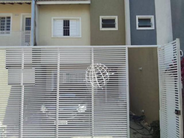 Casa com 2 dormitórios à venda, 72 m² por R$ 530.000,00 Jardim das Cerejeiras Atibaia/SP