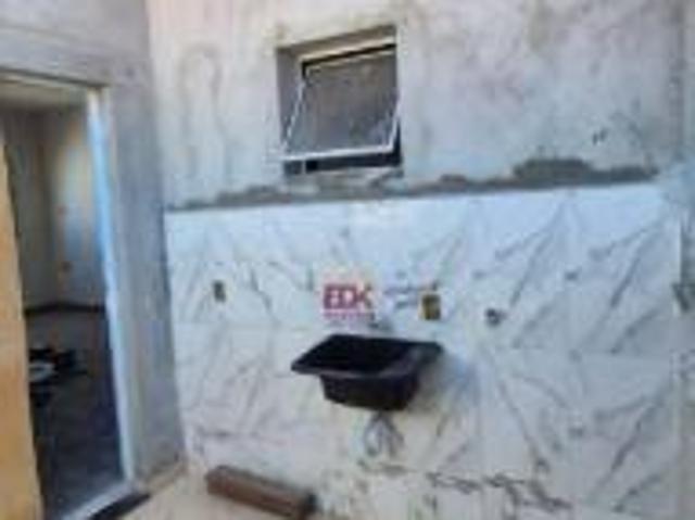 Casa com 2 dormitórios à venda, 72 m² por R$ 270.000,00 Conjunto Habitacional Terra dos Ipês I Su