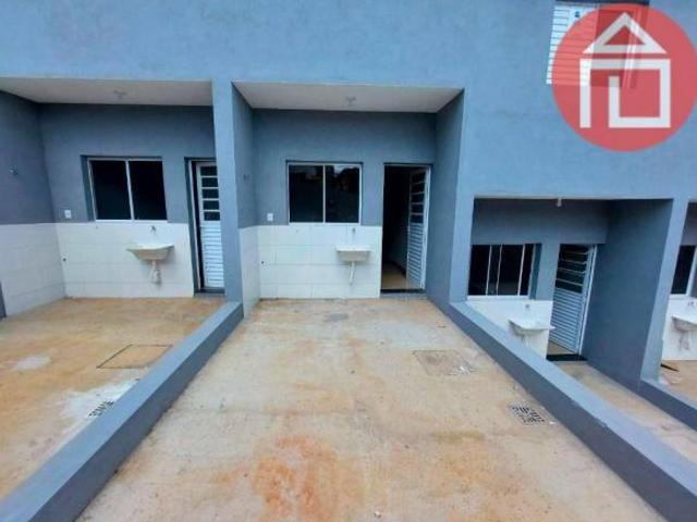 Casa com 2 dormitórios à venda, 72 m² por R$ 365.000,00 Vila Aparecida Bragança Paulista/SP