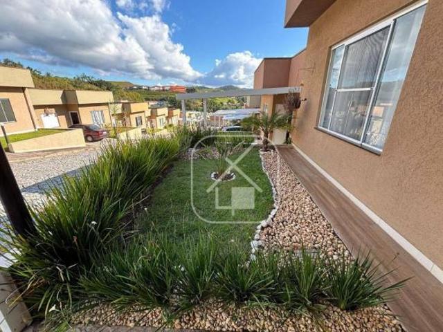 Casa com 2 dormitórios à venda, 74 m² por R$ 700.000,00 Nogueira Guararema/SP
