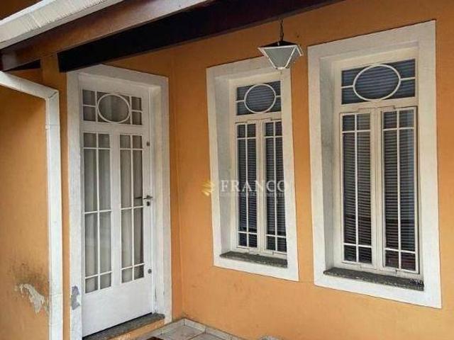 Casa com 2 dormitórios à venda, 75,52m² Centro Taubaté/SP