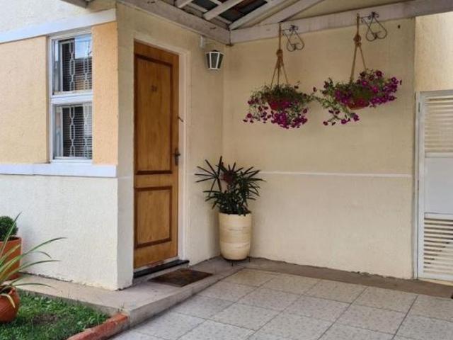 Casa com 2 dormitórios à venda, 75 m² por R$ 270.000,00 Parque Orlanda I Piracicaba/SP