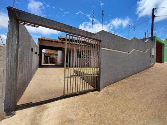 Casa com 2 dormitórios à venda, 75 m² por R$ 297.000,00 Parque Industrial José Belinati Londrina