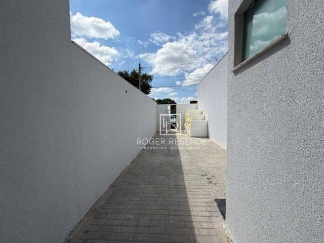 Casa com 2 dormitórios à venda, 75 m² por R$ 395.000,00 Ponte Alta Betim/MG
