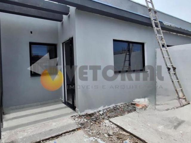Casa com 2 dormitórios à venda, 76 m² por R$ 440.000,00 Golfinho Caraguatatuba/SP