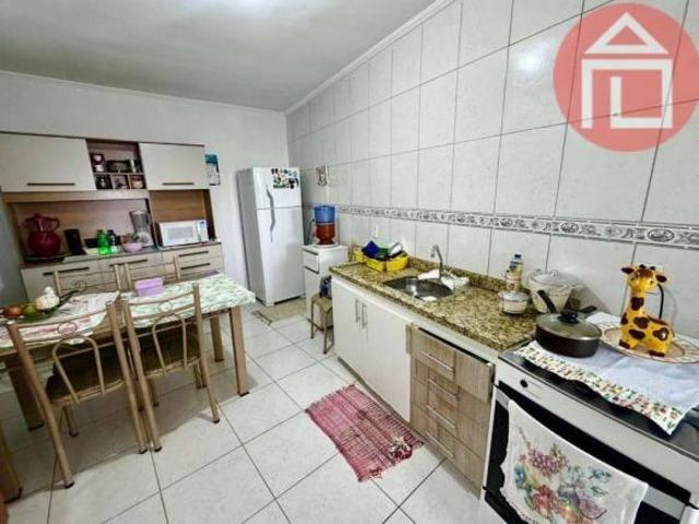 Casa com 2 dormitórios à venda, 77 m² por R$ 450.000,00 Vila Aparecida Bragança Paulista/SP