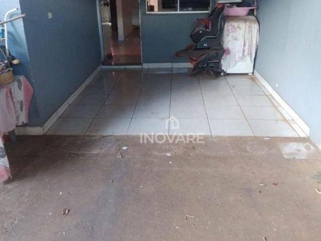 Casa com 2 dormitórios à venda, 77 m² por R$ 250.000,00 Santa Maria Itumbiara/GO