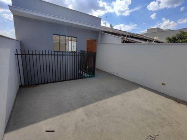 Casa com 2 dormitórios à venda, 78 m² por R$ 310.000,00 Columbia Londrina/PR