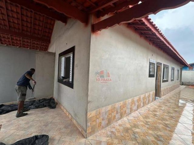 Casa com 2 dormitórios à venda, 79 m² por R$ 369.900,00 Jardim Itaóca Mongaguá/SP