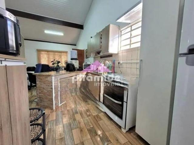 Casa com 2 dormitórios à venda, 80 m² por R$ 450.000,00 Massaguaçu Caraguatatuba/SP