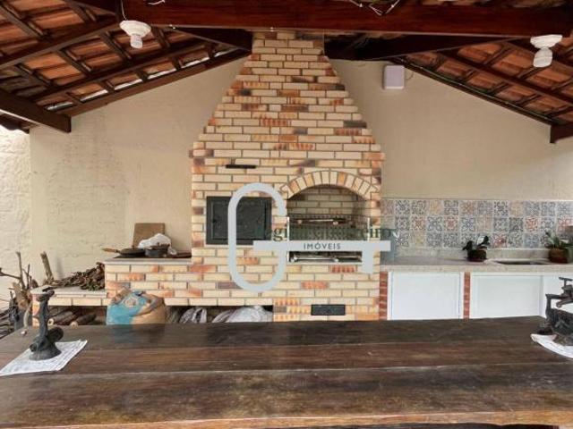 Casa com 2 dormitórios à venda, 130 m² por R$ 600.000,00 Centro Peruíbe/SP