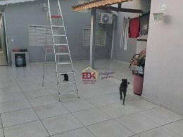 Casa com 2 dormitórios à venda, 83 m² por R$ 340.000,00 Vila Marly Taubaté/SP