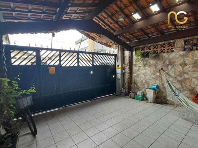 Casa com 2 dormitórios à venda, 85 m² por R$ 420.000,00 Maracanã Praia Grande/SP