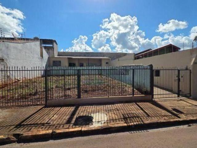 Casa com 2 dormitórios à venda, 85 m² por R$ 375.000,00 Áurea Londrina/PR