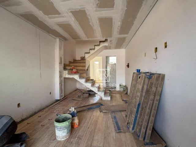 Casa com 2 dormitórios à venda, 87 m² por R$ 420.000,00 Bom Retiro Betim/MG
