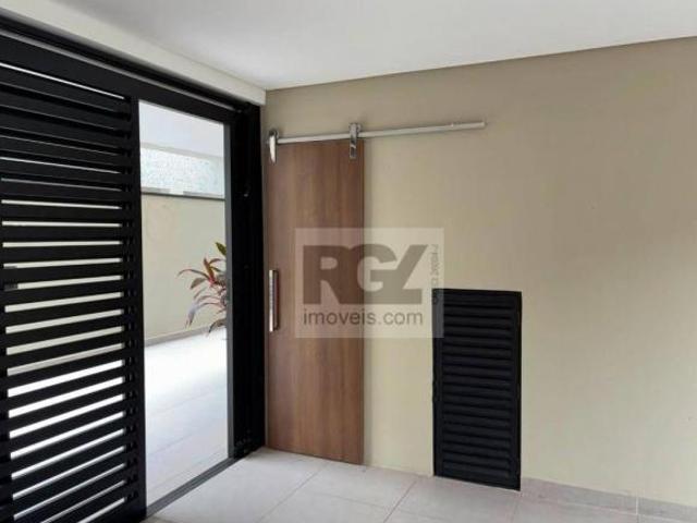 Casa com 2 dormitórios à venda, 88 m² por R$ 845.000,00 Ponta da Praia Santos/SP