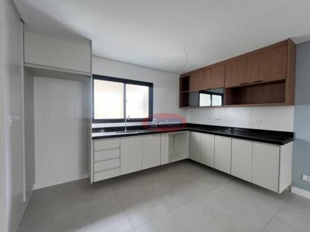 Casa com 2 dormitórios à venda, 88 m² por R$ 875.000,00 Ponta da Praia Santos/SP