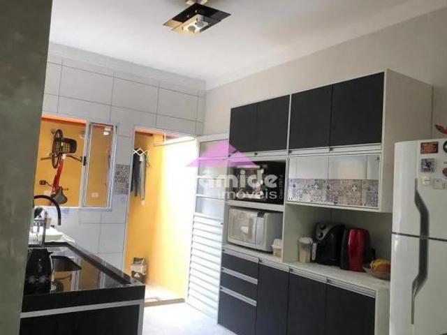 Casa com 2 dormitórios à venda, 89 m² por R$ 595.000,00 Massaguaçu Caraguatatuba/SP