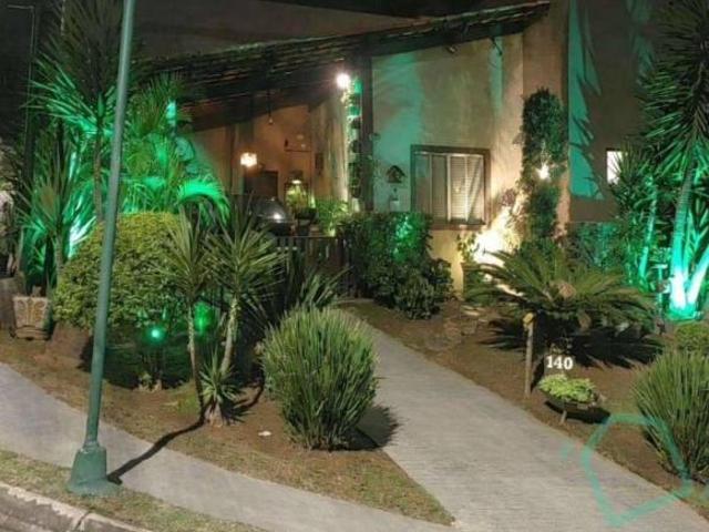 Casa com 2 dormitórios à venda, 89 m² por R$ 720.000 Pitas Cotia/SP
