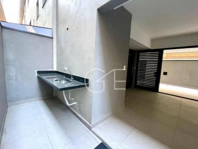 Casa com 2 dormitórios à venda, 89 m² por R$ 810.000,00 Boqueirão Santos/SP