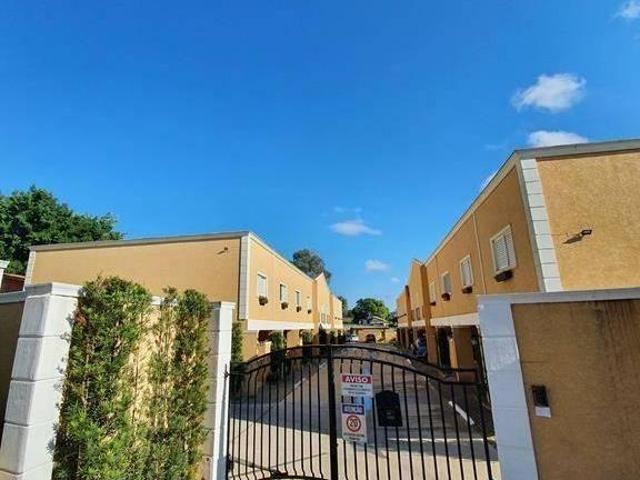 Casa com 2 dormitórios à venda, 90 m² por R$ 460.000,00 Villagio Dei Fiori Atibaia/SP