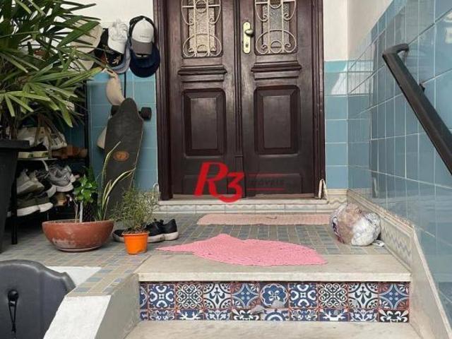Casa com 2 dormitórios à venda, 90 m² por R$ 580.000,00 Campo Grande Santos/SP