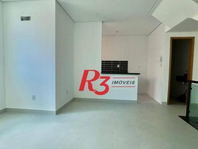 Casa com 2 dormitórios à venda, 90 m² por R$ 720.000,00 Campo Grande Santos/SP