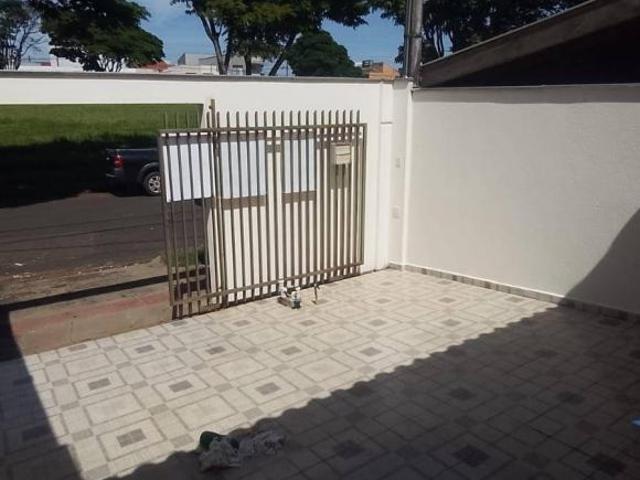 Casa com 2 dormitórios à venda, 90 m² por R$ 305.000,00 Residencial José B Almeida Londrina/PR