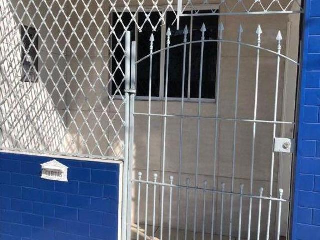 Casa com 2 dormitórios à venda, 90 m² por R$ 370.000,00 Aparecida Santos/SP