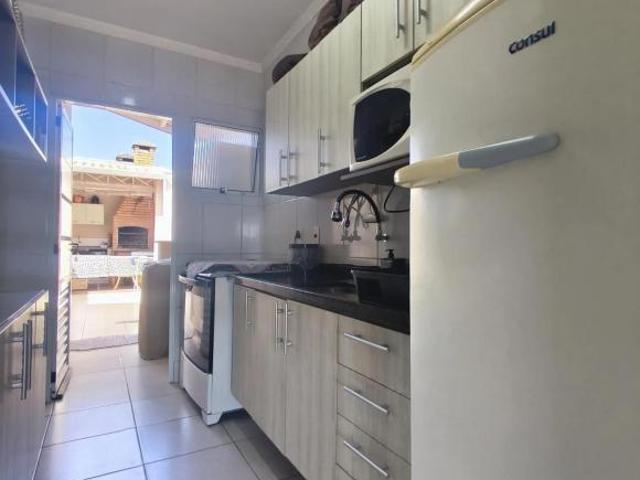 Casa com 2 Dormitórios a Venda, 90m² por R$399.000,00 Condomínio Village Amat