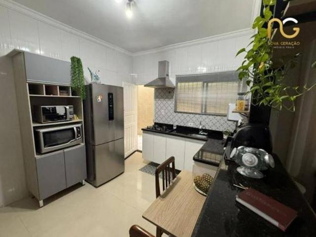 Casa com 2 dormitórios à venda, 93 m² por R$ 550.000,00 Aviação Praia Grande/SP
