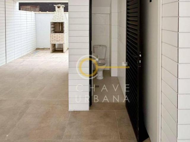 Casa com 2 dormitórios à venda, 94 m² por R$ 595.000,00 Macuco Santos/SP