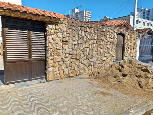 Casa com 2 dormitórios à venda, 94 m² por R$ 380.000,00 Aviação Praia Grande/SP