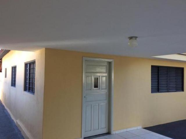 Casa com 2 dormitorios a venda, 95 m2 por R$ 280.000 Jardim Brasilia Aracatuba/SP
