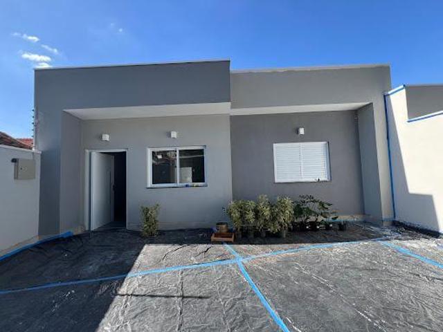 Casa com 2 dormitórios à venda, 97 m² Vila Santana Valinhos/SP