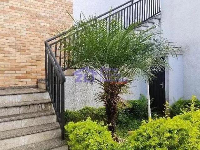 Casa com 2 dormitórios à venda, Chácara Seis de Outubro São Paulo