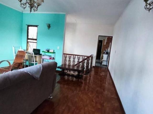 Casa com 2 dormitórios à venda de 127 m² no Jardim Alvinópolis em Atibaia/SP CA1329