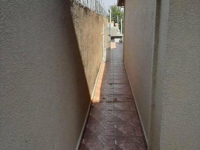 CASA COM 2 DORMITÓRIOS Á VENDA EM ATIBAIA SP