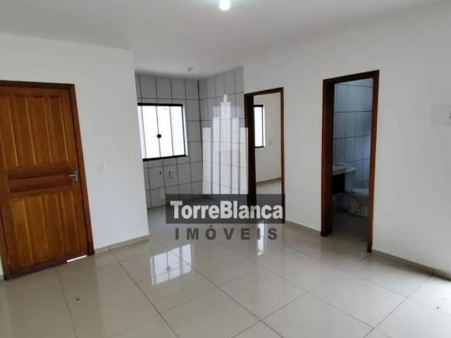 Casa com 2 dormitórios à venda em Uvaranas