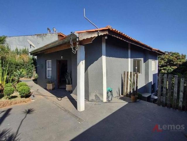 Casa com 2 dormitórios à venda, no Chácara Eliza Atibaia/SP