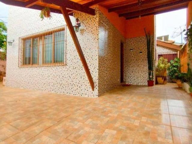 Casa com 2 dormitórios à venda, no Alvinópolis Atibaia/SP CA5810
