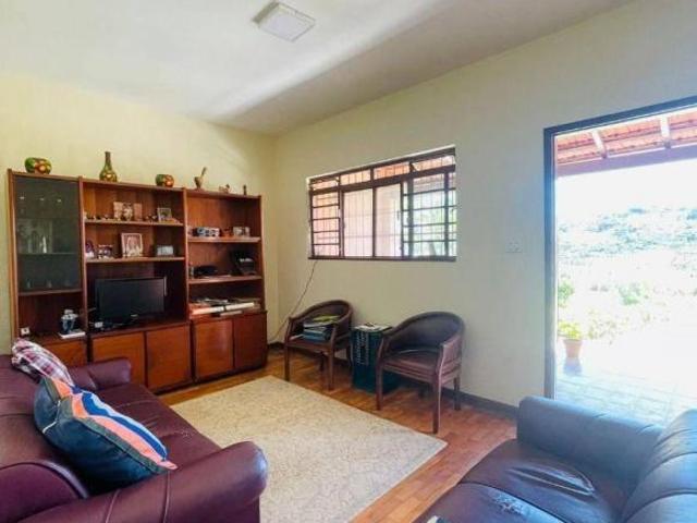 Casa com 2 dormitórios à venda, no bairro Caetetuba em Atibaia/SP CA2379