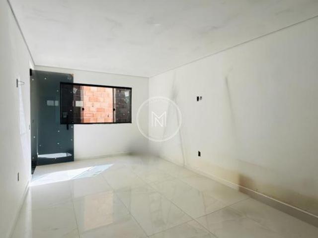 Casa com 2 dormitórios à venda no Santo Antônio