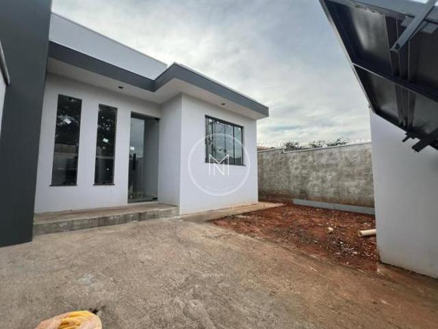 Casa com 2 dormitórios à venda no Pousada das Rosas