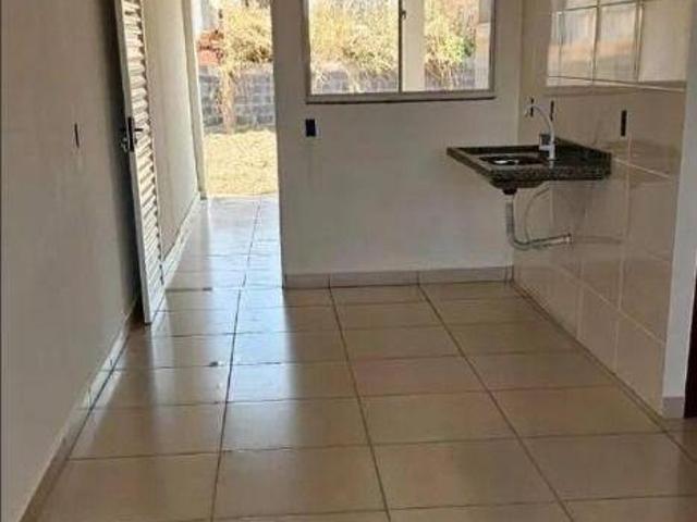Casa com 2 dormitórios à venda por R$ 180.000 Jardim Buenos Aires Várzea Grande/MT